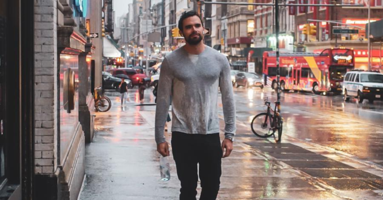 Alan Keating Net Worth 2022 - Age, Height, GirlFriend, Bio