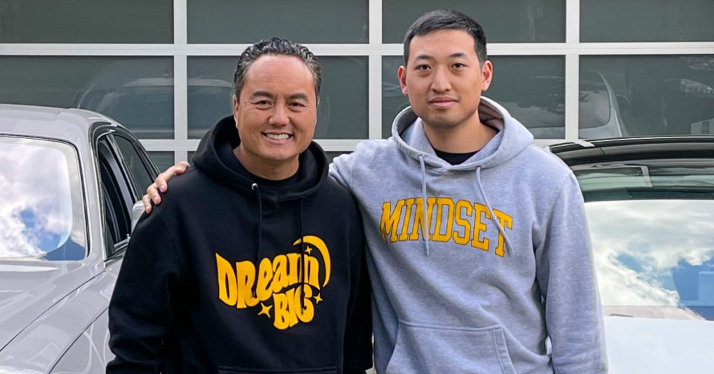 Thach Nguyen Net Worth 2022 - Age, Height, Wife, Income